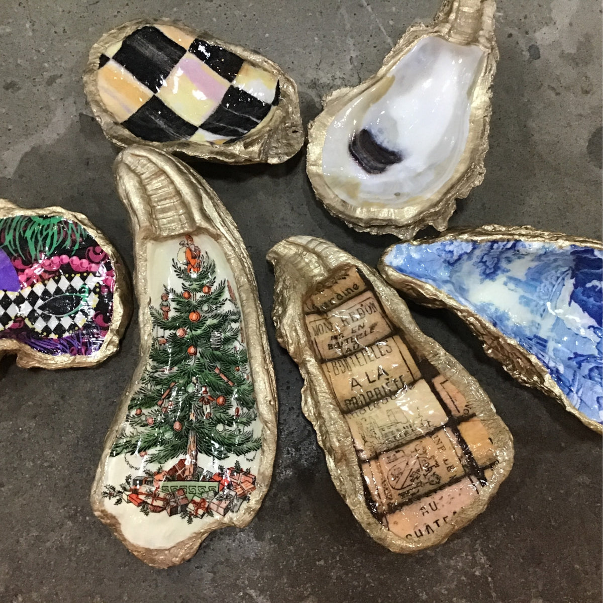 Painted Oyster Shells – Dannini.com